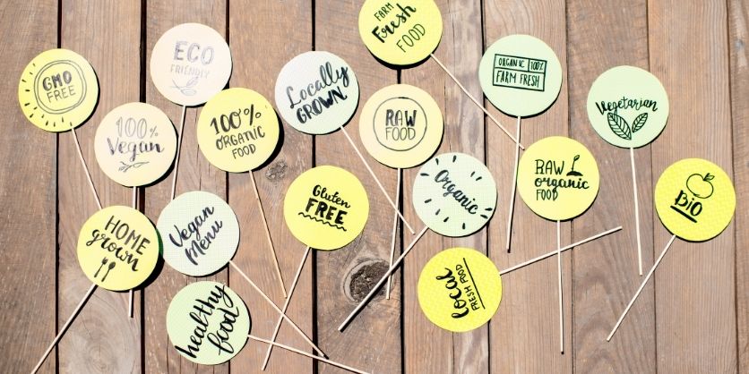 How to design a logo with a slogan or tagline